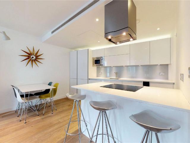 Avantgarde Place, Shoreditch, London E1, 2 bed flat to rent, £3,500 pcm | PrimeLocation