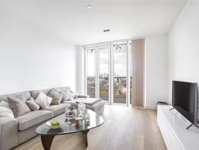 Avantgarde Place, Shoreditch, London, E1 6GS