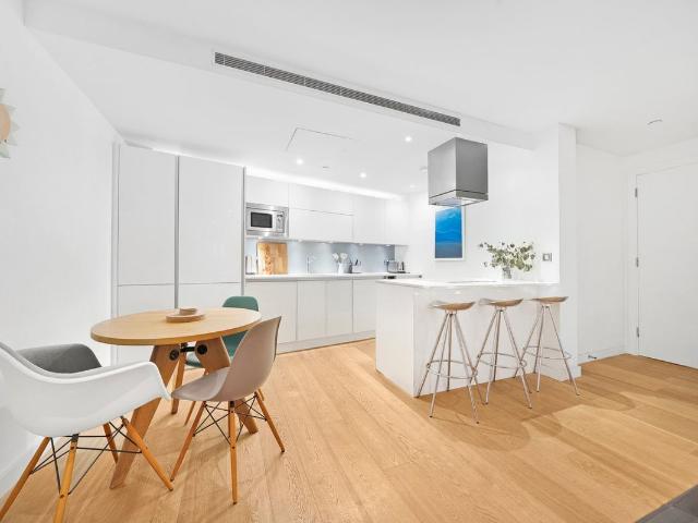 Avantgarde Tower, 1 Avantgarde Place E1, 2 bed flat to rent, £3,500 pcm | PrimeLocation