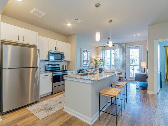 Avasa at 1604 2 Bedroom Apartment for Rent at 6730 N Loop 1604 E, San Antonio, TX 78247 Fox Run