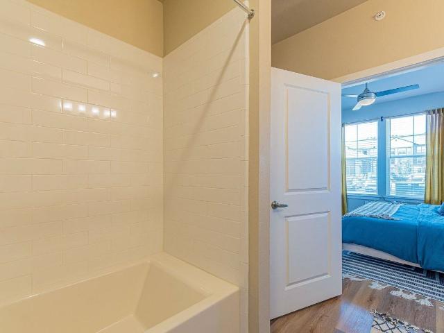 Avasa at 1604 2 Bedroom Apartment for Rent at 6730 North Loop 1604 East, San Antonio, TX 78247 Fox Run