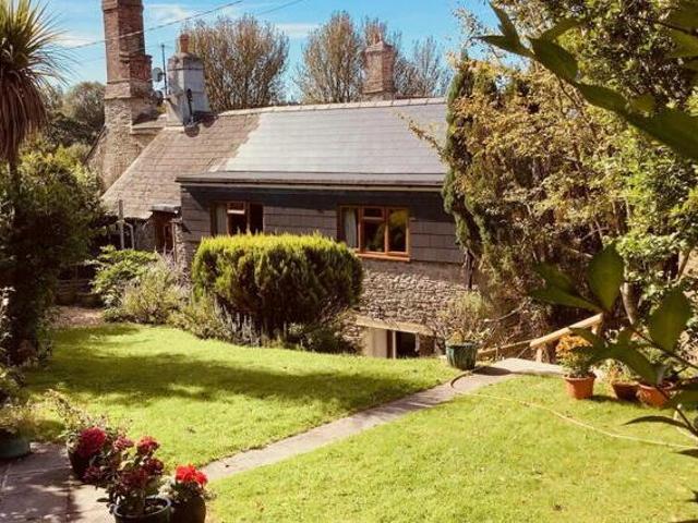 Aveton Gifford, Nr Kingsbridge, 4 Bedroom Semi detached