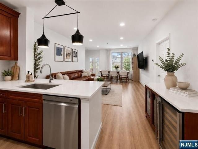 Ave At Port Imperial Apt,west New York, Condo For Sale