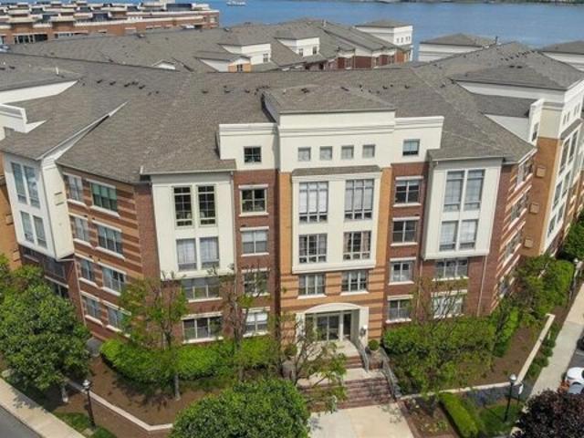 Ave At Port Imperial Apt,west New York, Condo For Sale