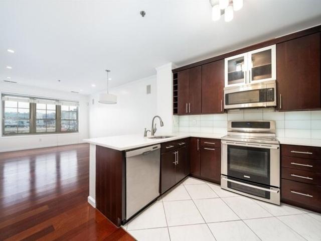 Ave At Port Imperial Apt,west New York, Condo For Sale