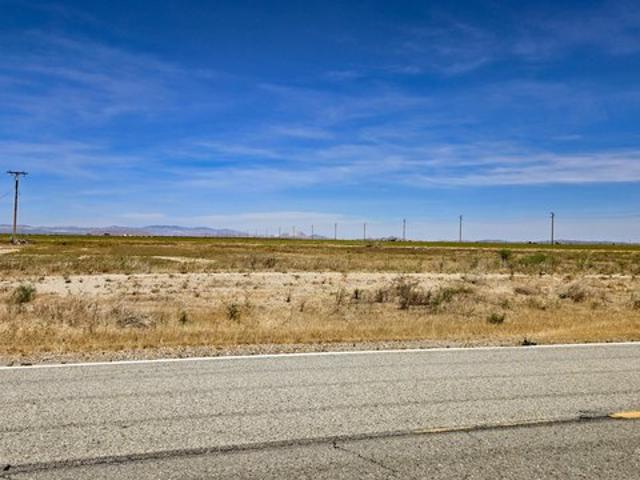 Ave H Vicinity 80th St W, Lancaster, CA 93536