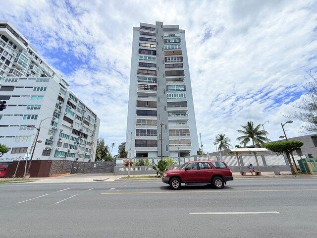 Ave Isla Verde Unit,carolina, Condo For Sale