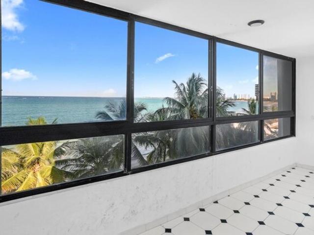 Ave Isla Verde Apt,carolina, Condo For Sale