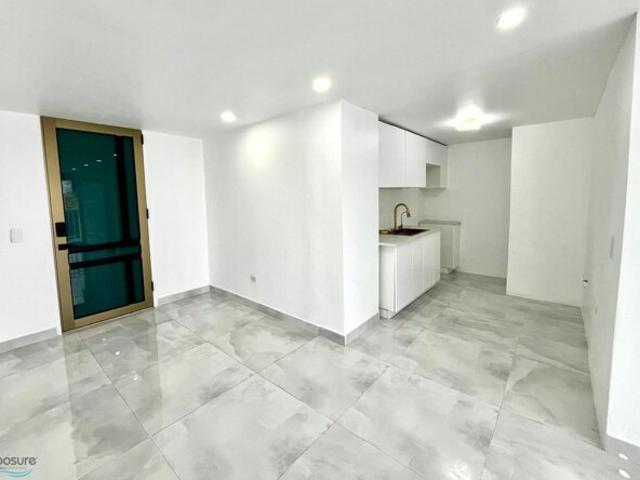 Ave Luis Vigoreaux Ph,guaynabo, Condo For Sale