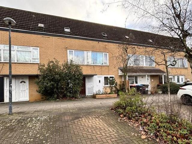 Avebury Boulevard, Milton Keynes, 6 Bedroom Terraced