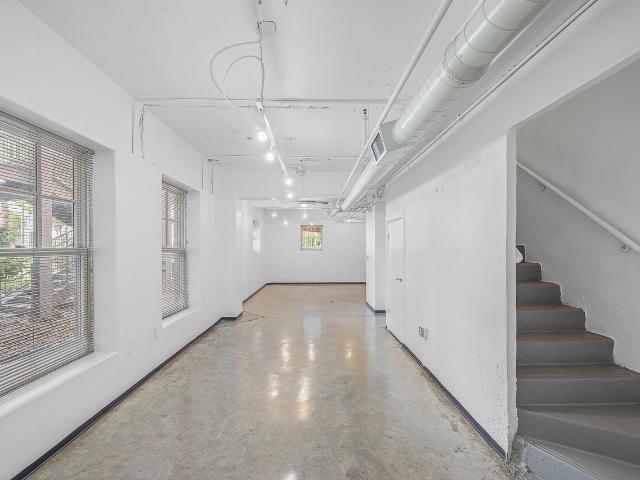 AveCDC Elder Street Artists Lofts 1 Bedroom Apartment for Rent at 1101 Elder St, Houston, TX 77007 Washington Ave Memorial Park