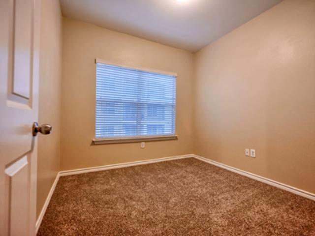 AveCDC Washington Courtyards 2 Bedroom Apartment for Rent at 2505 Washington Ave, Houston, TX 77007 Washington Ave Memorial Park