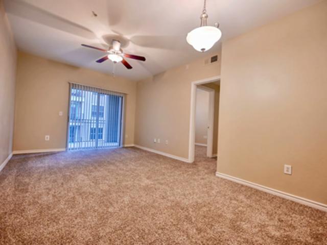 AveCDC Washington Courtyards 3 Bedroom Apartment for Rent at 2505 Washington Ave, Houston, TX 77007 Washington Ave Memorial Park