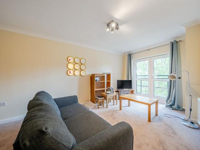 Aveley House, Reading, RG1 2QF