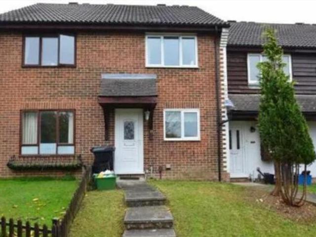 Aveling Close, Purley, 2 Bedroom Terraced