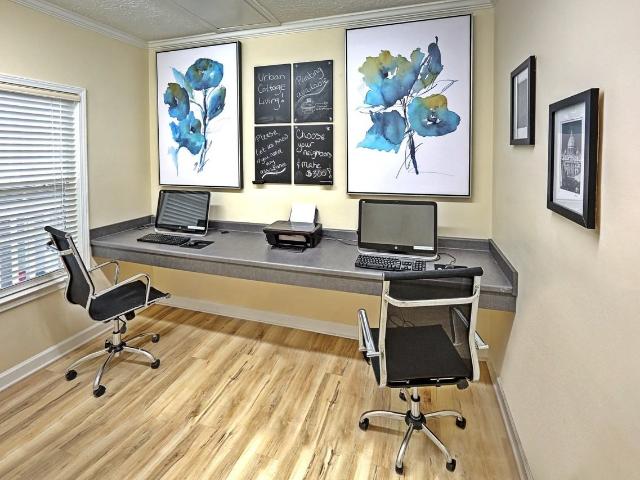 Aven Chastain 1 Bedroom Apartment for Rent at 240 E Belle Isle Rd, Atlanta, GA 30342