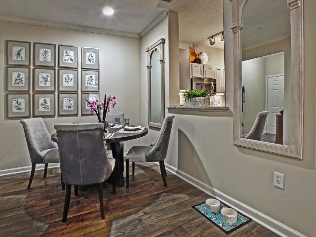 Aven Chastain 3 Bedroom Apartment for Rent at 240 E Belle Isle Rd, Atlanta, GA 30342