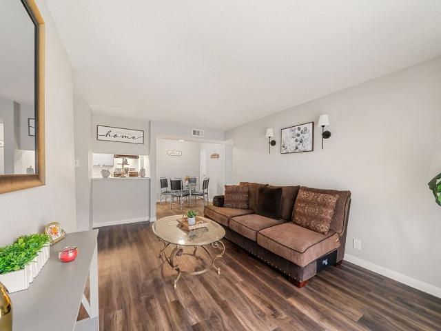 Aven East 1 Bedroom Apartment for Rent at 8030 W Airport Blvd, Houston, TX 77071 Greater Fondren Southwest