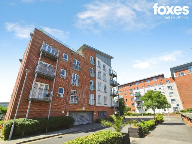 Avenel Way, Poole, Dorset BH15, 2 bed flat to rent, £1,250 pcm | PrimeLocation
