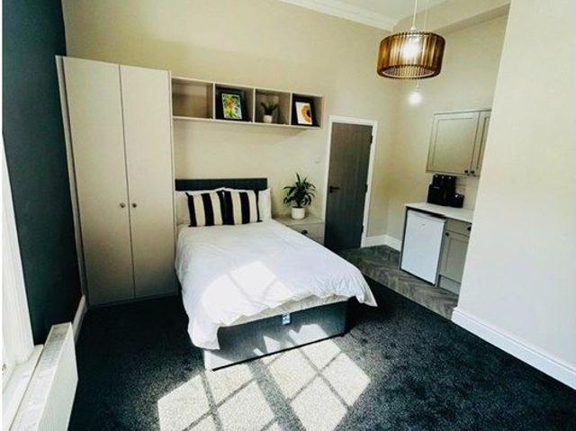 Avenham Terrace, Preston PR1, Studio to rent, £699 pcm | PrimeLocation