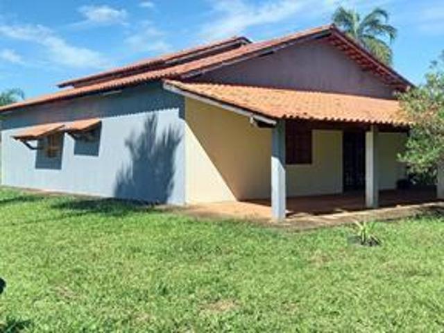 Avenida alexandre Gusmão gleba 3 incra 9 bairro ceilandia df Casa com terreno de 7.500 metros no I