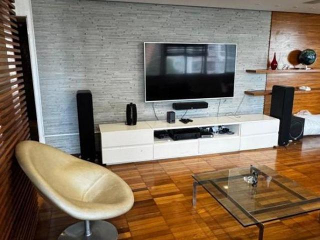 Avenida Higienópolis 138 m² 3 dormitórios e decorado semi mobiliado valor abaixo do mercado