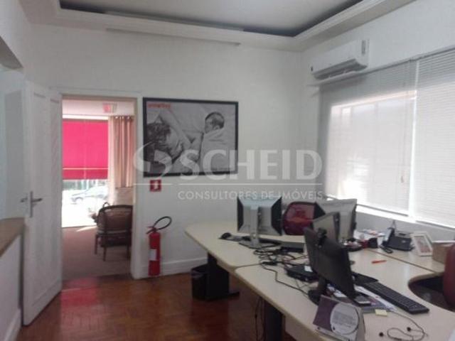 AVENIDA REBOUÇAS. CASA COMERCIAL