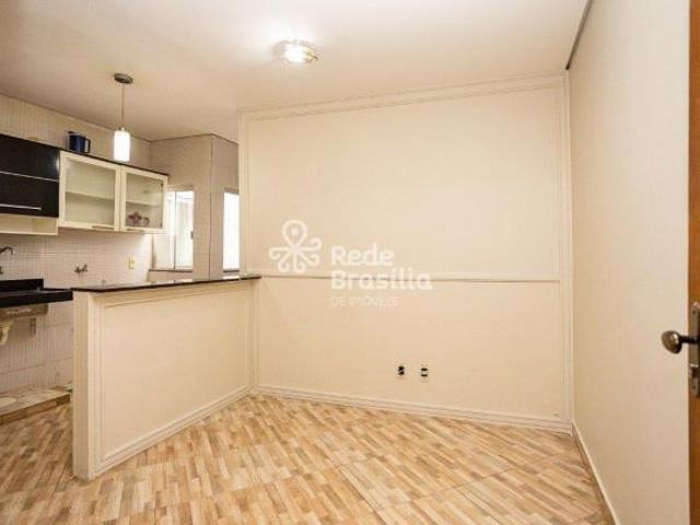 Avenida Sucupira Apartamento com 2 quartos elevador armários planejados Riacho Fundo I