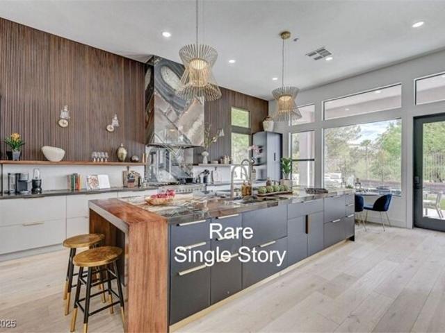 Avenida Sorrento, Henderson, Home For Sale