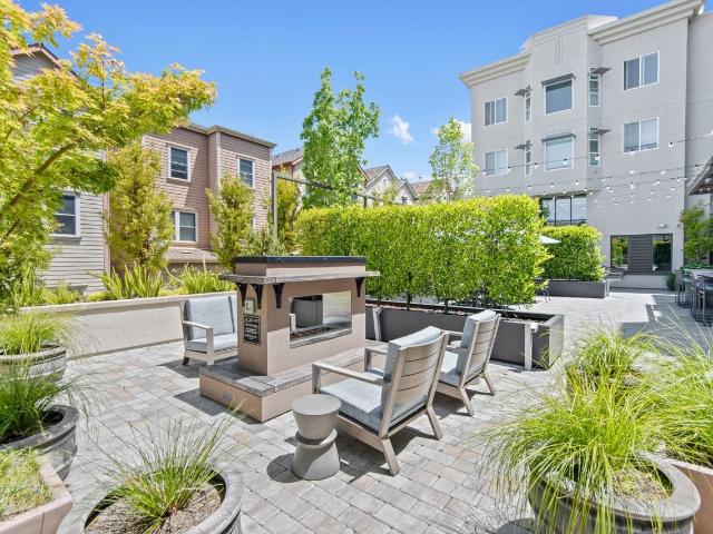 Aventine 3 Bedroom Apartment for Rent at 1375 Sycamore Ave, Hercules, CA 94547 Central