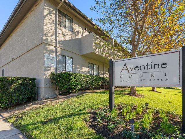 Aventine Court Apartment Homes