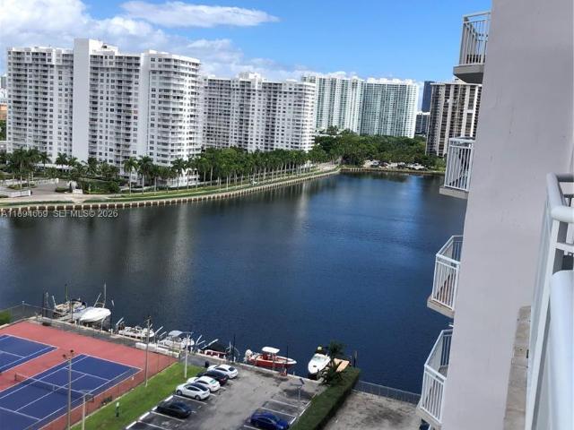 18051 Biscayne Blvd, Unit 1501, Aventura, FL 33160 | MLS #A11894