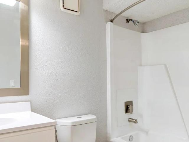 Avenue 1601 1 Bedroom Apartment for Rent at 1601 Dunn Ave, Jacksonville, FL 32218 Highlands