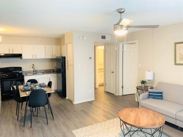 Avenue 19 1 Bedroom Apartment for Rent at 6545 N 19th Ave, Phoenix, AZ 85015
