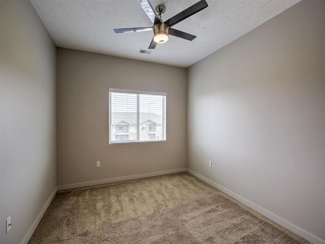 Avenue 204 1 Bedroom Apartment for Rent at 10816 S 204th Avenue Cir, Gretna, NE 68028