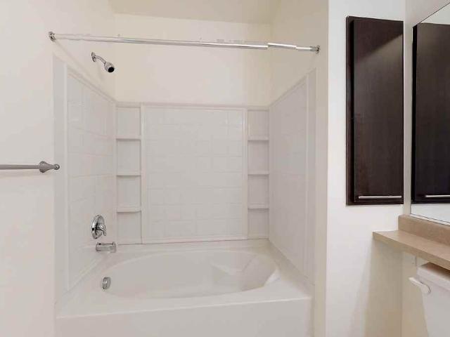 Avenue 64 1 Bedroom Apartment for Rent at 6399 Christie Ave, Emeryville, CA 94608