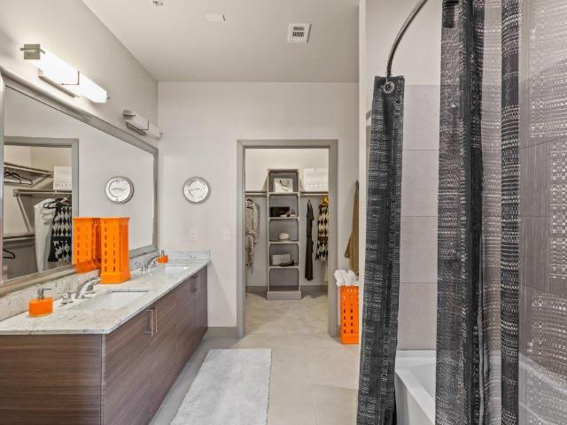 Avenue 900 3 Bedroom Apartment for Rent at 900 Grange Hall Dr, Euless, TX 76039