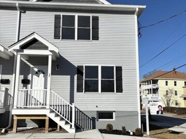 Avenue C Unit E, Woonsocket, Condo For Sale