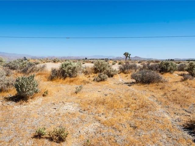 Avenue B, Lancaster, CA 93536