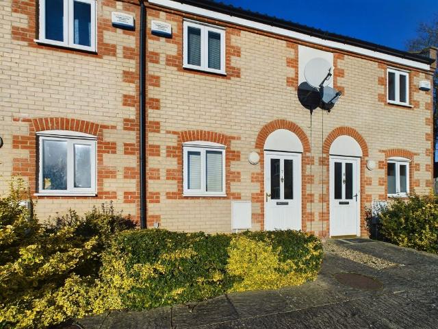 Avenue Gardens, Thetford IP24, 2 bed terraced house to rent, £1,050 pcm | PrimeLocation