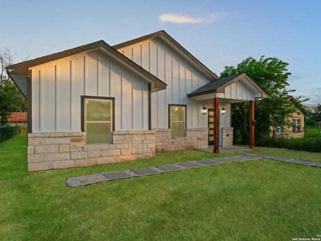 Avenue D, Poteet, Home For Sale