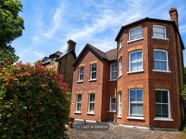 Avenue South, Surbiton KT5, Studio to rent, £1,050 pcm | PrimeLocation