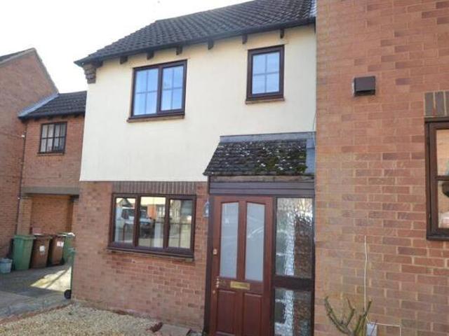 Avenue Road, Winslow, 2 Bedroom Terraced