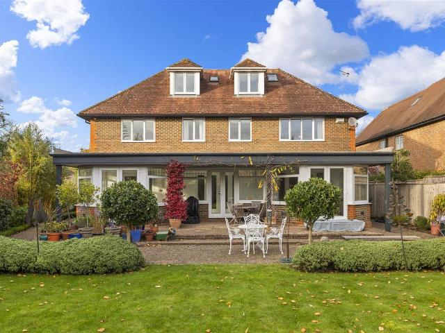 Avenue Road, Cranleigh GU6, 6 bed property to rent, £4,250 pcm | PrimeLocation