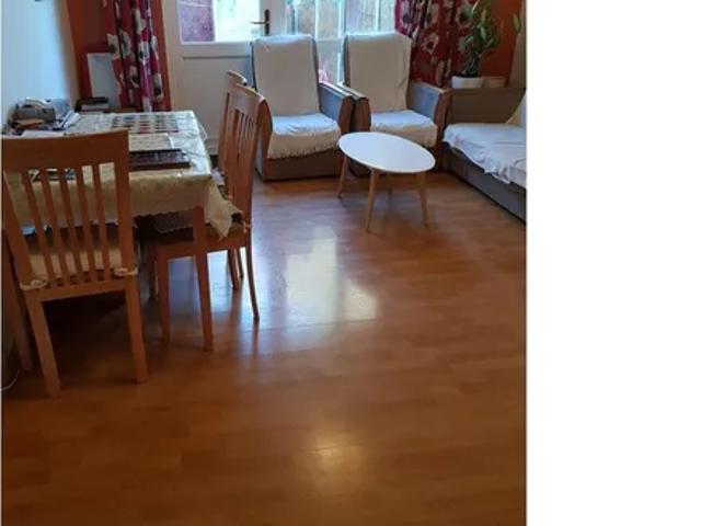 Avenue Road, Goodmayes, London, RM6 4JE, United Kingdom | 2 bed townhouse for rent #166296954 | Rentberry