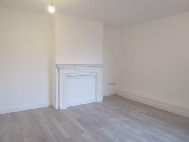 Avenue Road, Gosport, Hants