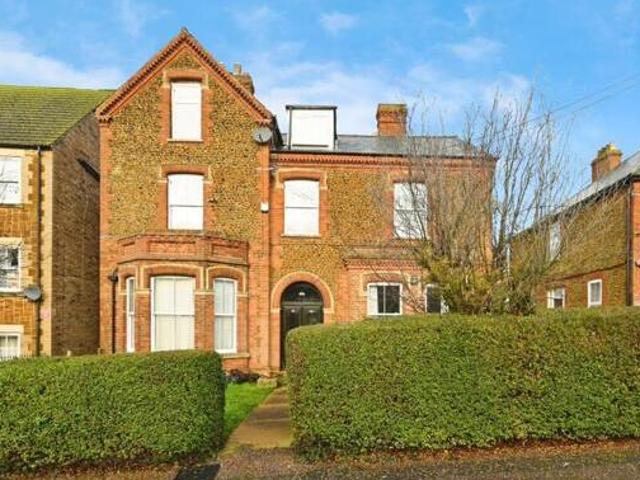 Avenue Road, Hunstanton, 2 Bedroom Flat