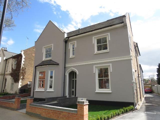 Avenue Road, Leamington Spa CV31, 2 bed property to rent, £1,600 pcm | PrimeLocation