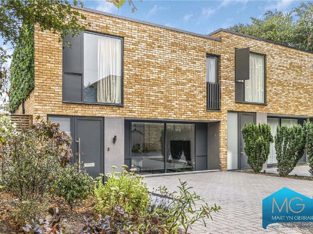 Avenue Road, London N14, 4 bed semi detached house to rent, £4,250 pcm | PrimeLocation