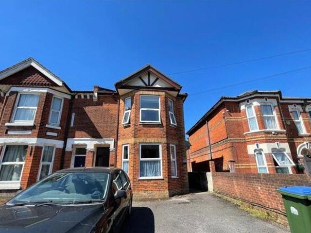 Avenue Road, Southampton, 1 Bedroom Flat